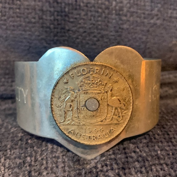 Vintage WWII | Jewelry | Vintage Admiralty Island Cuff Bracelet With A ...